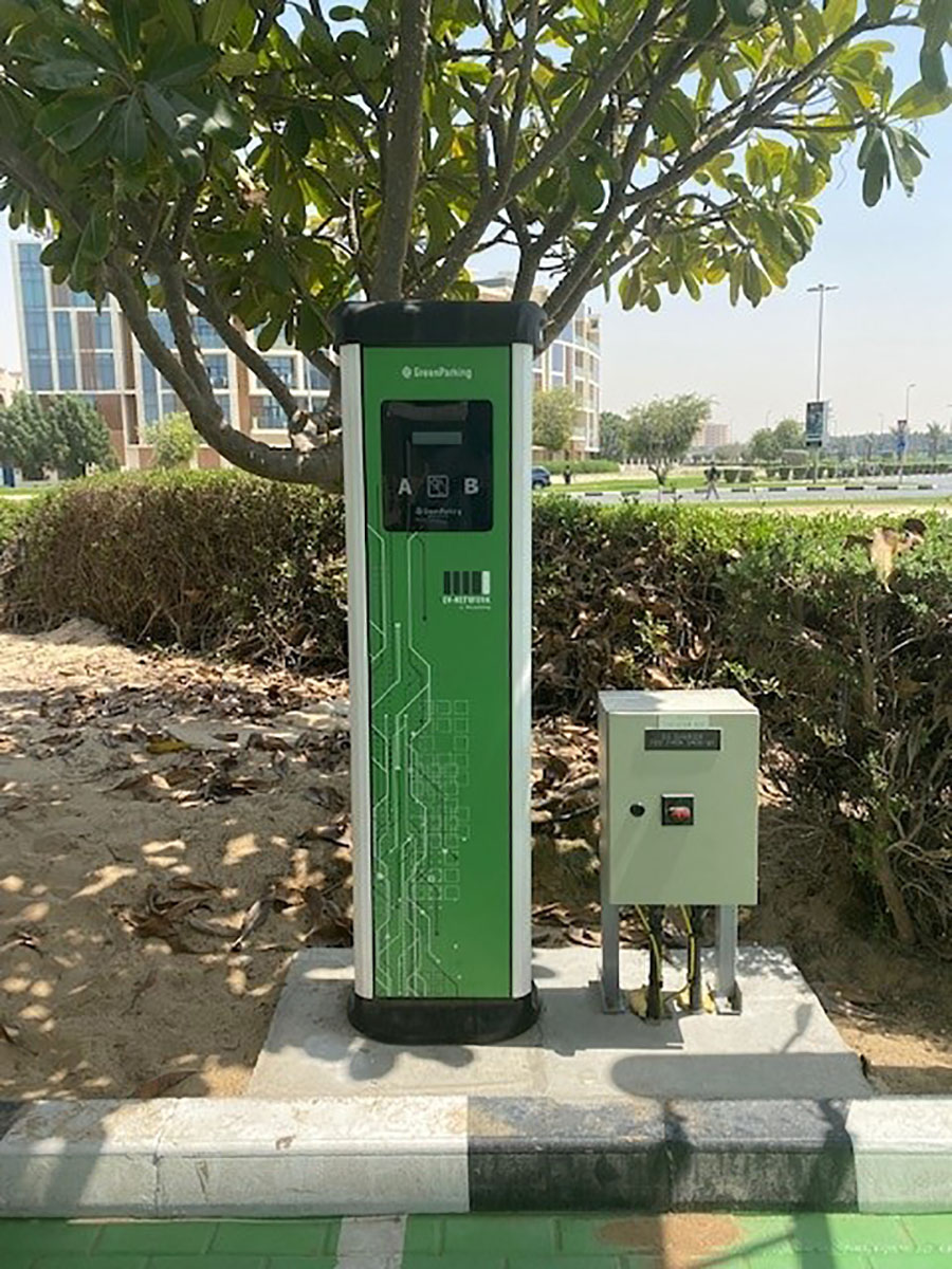 Dubai Investments Park installs EV Charging Station - LogisticsGulfNews.com