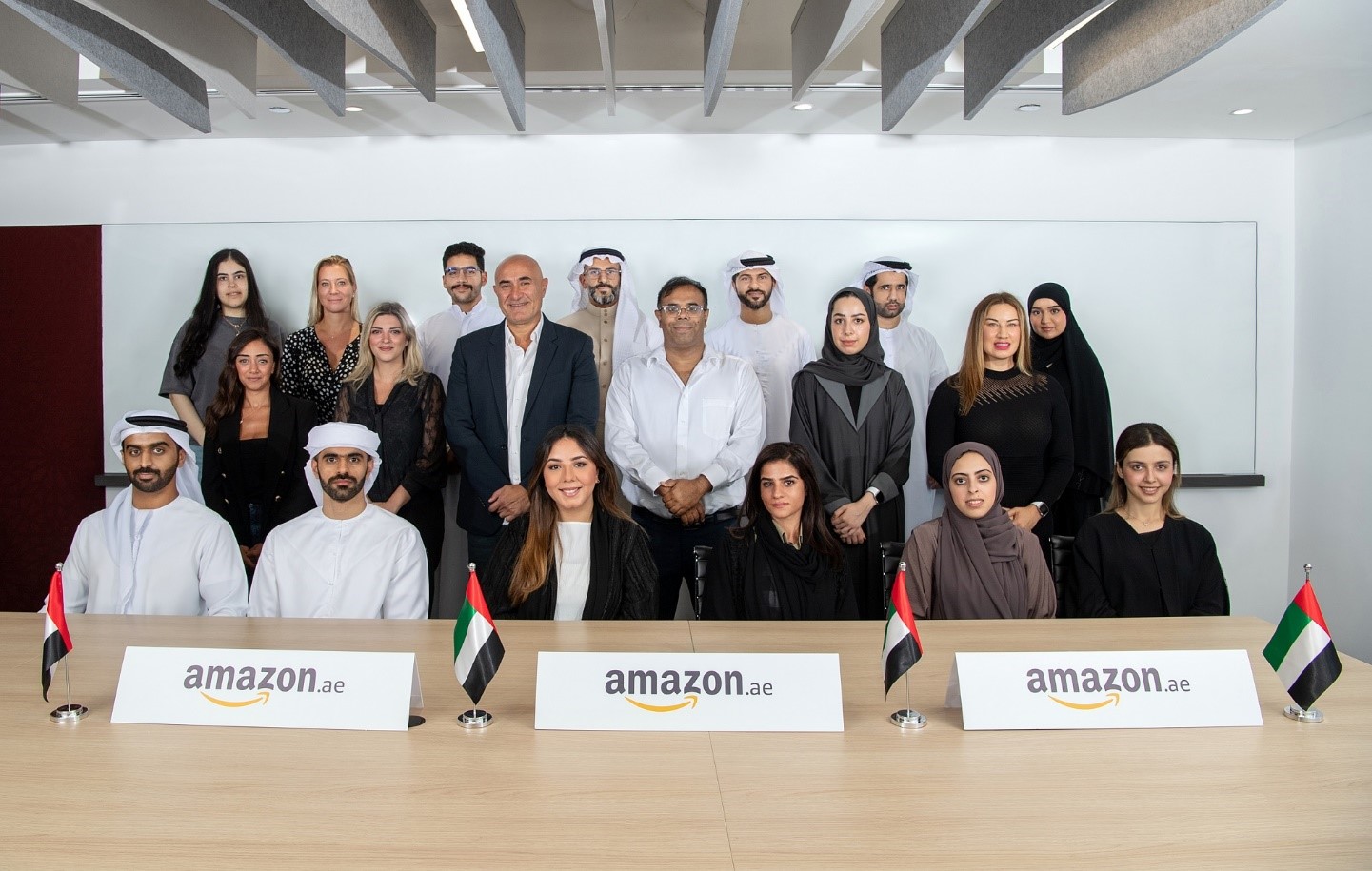 Amazon UAE Launches Leadership Development Program to Empower UAE ...