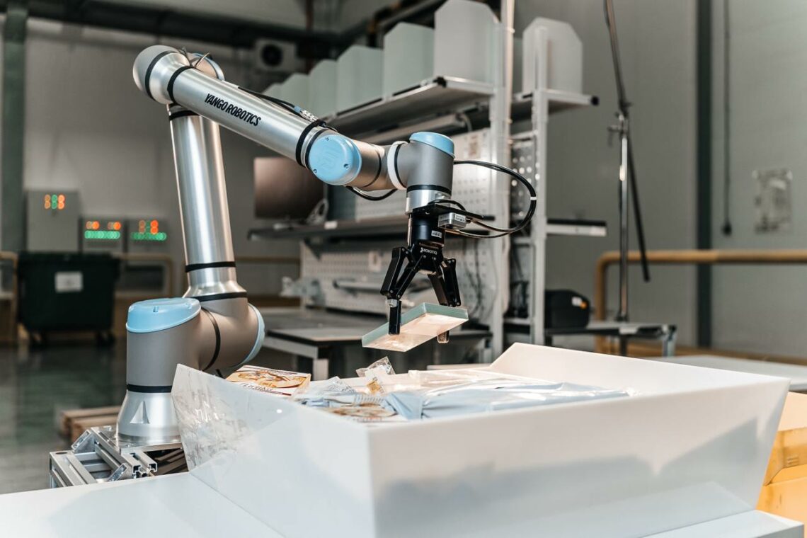 Yango Robotics to Demonstrate AI-Powered Warehouse Automation at GITEX ...
