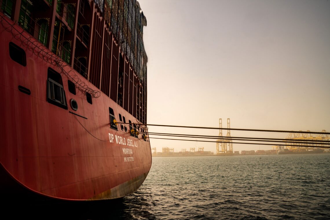 DP WORLD’S LATEST VESSEL MAKES MAIDEN CALL AT JEBEL ALI PORT ...